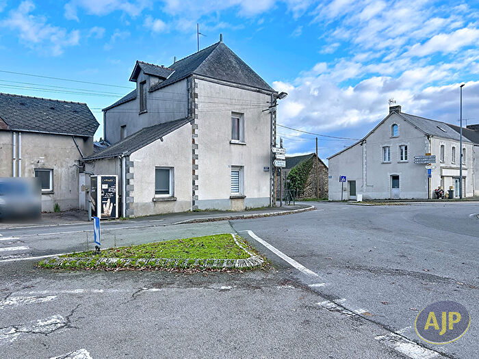 Maison à vendre - Lusanger - 7 pièces - 3 chambres