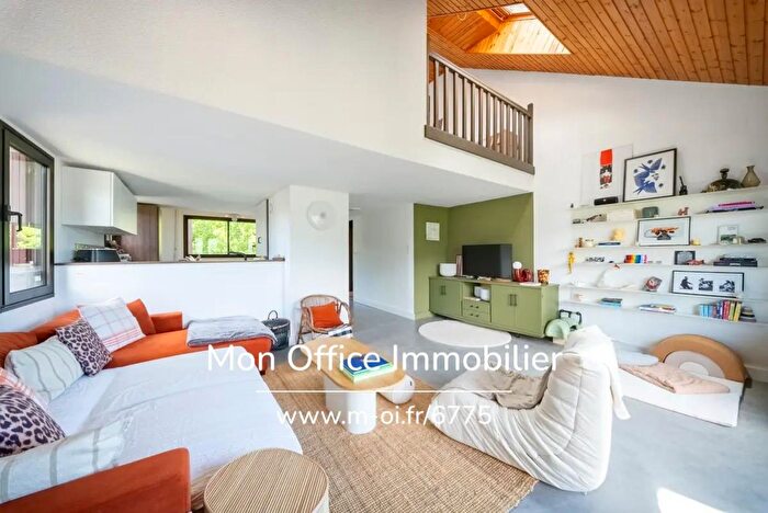 Appartement 4 pièces à Baratier, à vendre