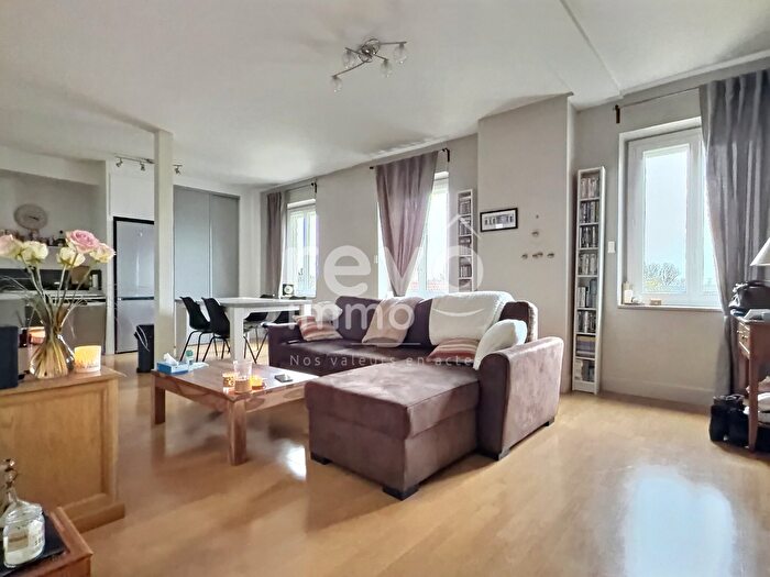 Appartement à vendre - Ambérieux-en-Dombes - 3 pièces - 2 chambres