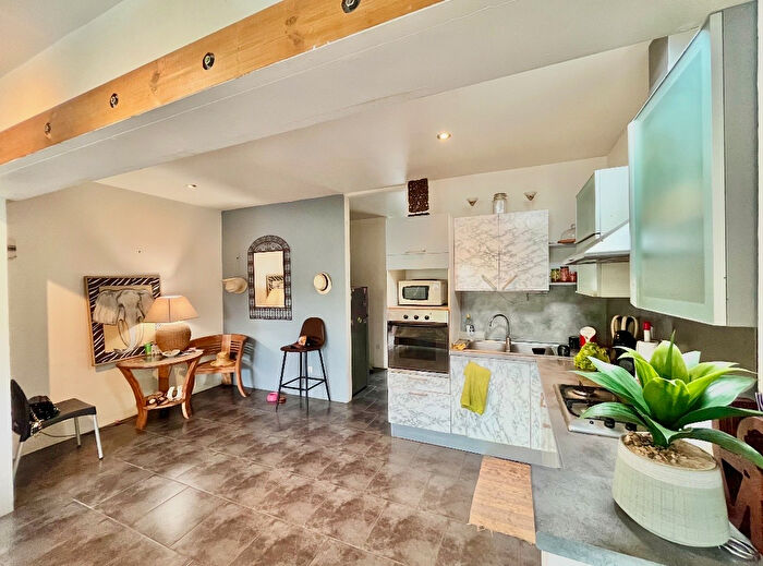 Maison 13 pièces à vendre à Saint-Paul, LEperon