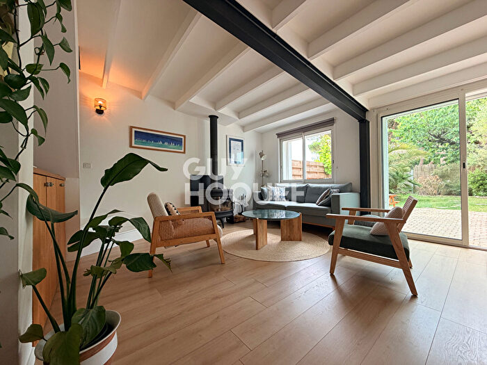 Maison 6 pièces à La Rochelle, Petit Marseille, Villeneuve-les-Salines, à vendre