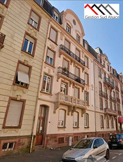 Appartement à louer - Mulhouse - 4 pièces - 3 chambres