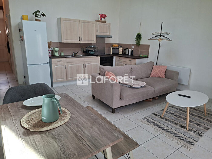 Appartement à louer - Gaillac - 2 pièces - 1 chambre