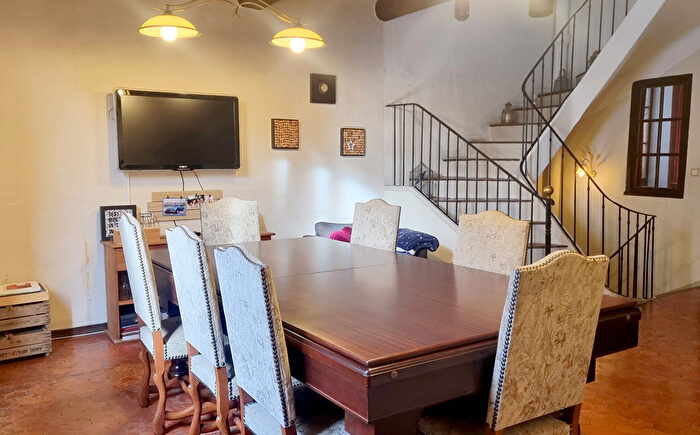 Maison à vendre - Eyguières - 7 pièces - 3 chambres