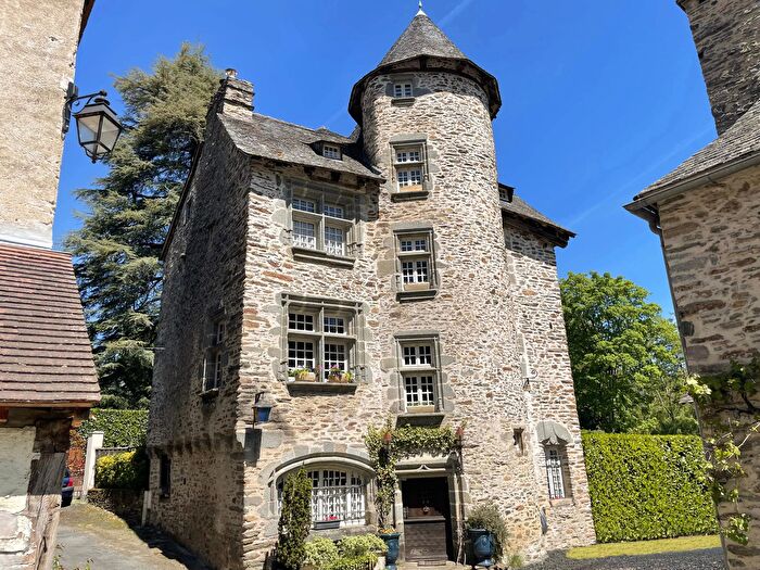 Maison 8 pièces à vendre - Ségur-le-Château