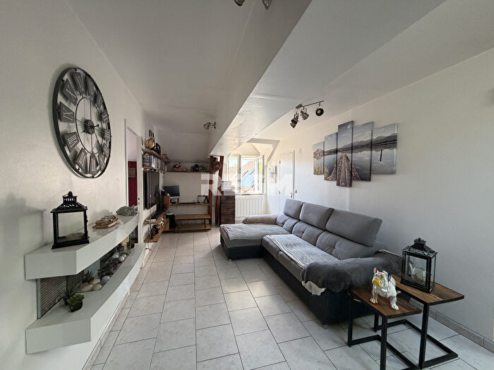 Appartement 3 pièces à La Chapelle-la-Reine, à vendre