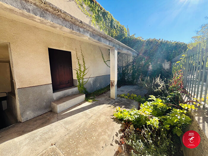 Maison 3 pièces à Claviers, à vendre