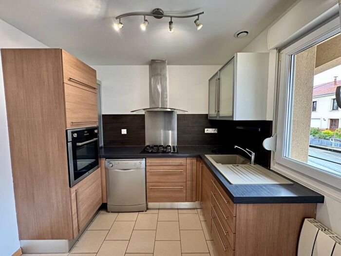 Appartement à louer - Bettelainville - 3 pièces - 2 chambres