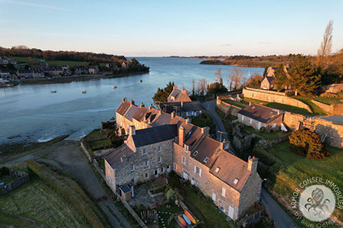 Créhen : Maison 5 pièces à vendre