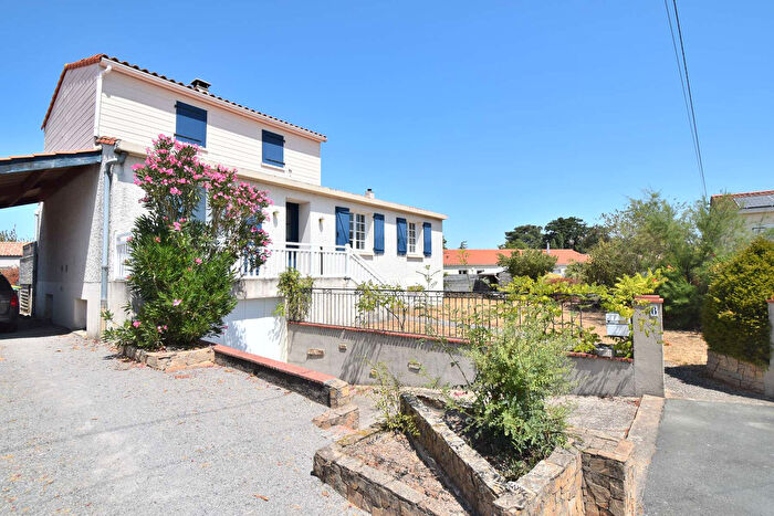 Treize-Septiers : Maison 9 pièces à vendre
