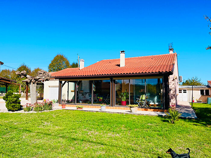 Maison à vendre - Condezaygues - 5 pièces - 3 chambres