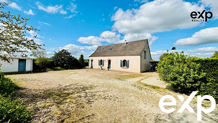 Maison à vendre - Chemazé - 5 pièces - 3 chambres
