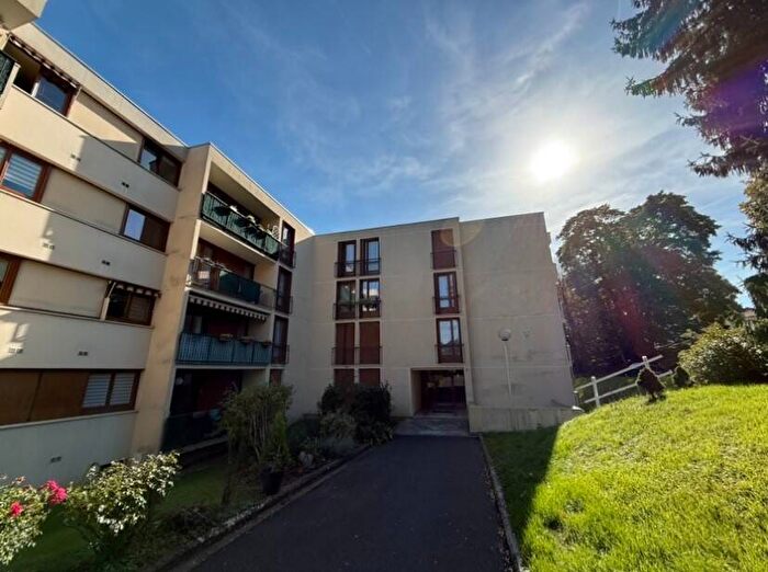 Appartement à louer - Les bords de lYerres, Brunoy - 1 pièce