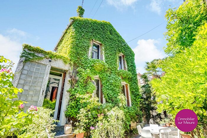 Maison 4 pièces à Fontenay-sous-Bois, Parapluies, à vendre