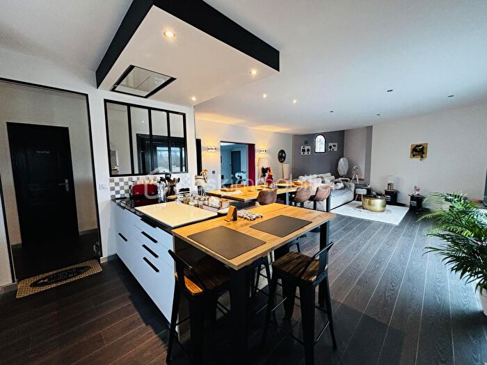 Maison 6 pièces à vendre - Tallende