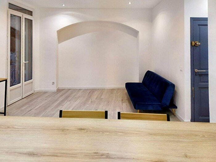 Appartement à louer - Bargemon - 2 pièces - 1 chambre