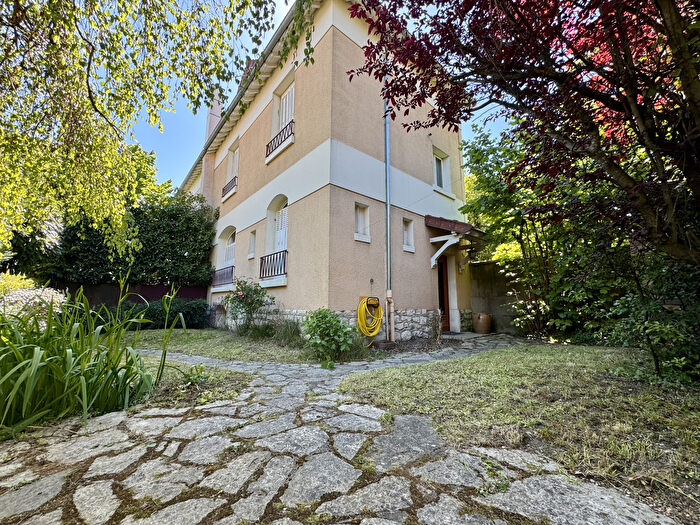 Maison 4 pièces à Le Perreux-sur-Marne, Prairie de Nogent, Parclairs, à vendre