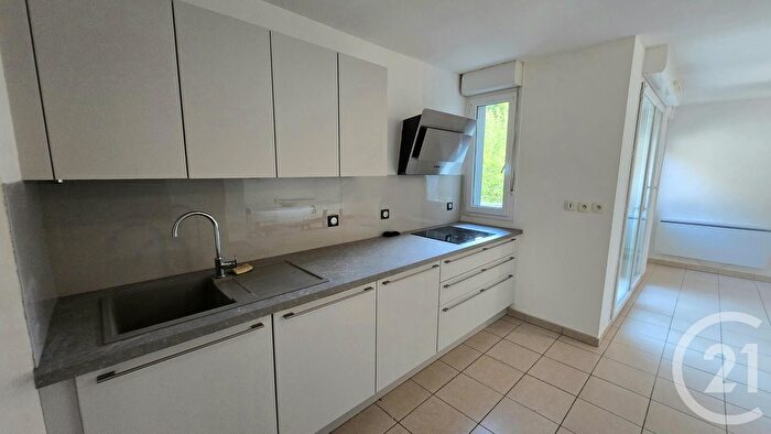 Appartement 3 pièces à vendre à Pont-Sainte-Maxence, Pasteur