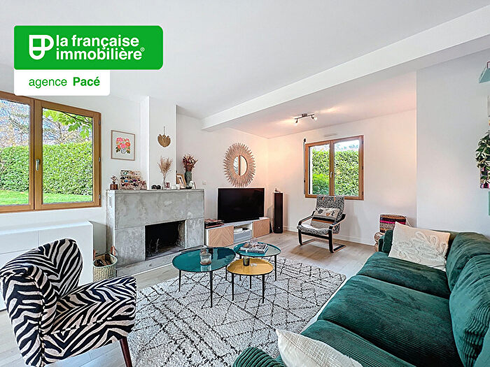 Maison à vendre - Pacé - 8 pièces - 6 chambres