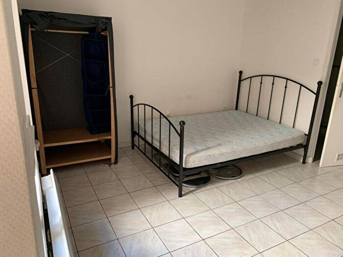Appartement 1 pièce à Centre Ville-Charles III, Nancy, à louer