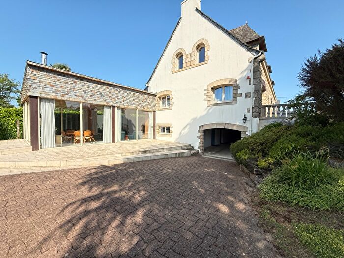 Pontivy, Le Four à Chaux : Maison 7 pièces à vendre