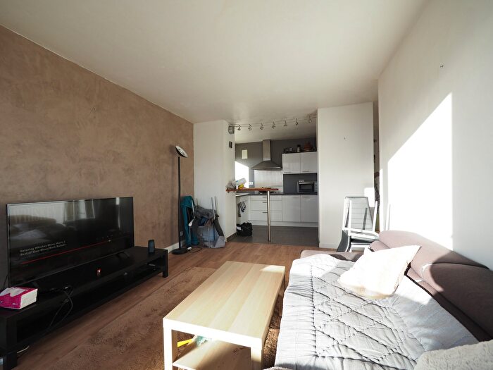 Appartement 2 pièces à vendre à Bois-d'Arcy, La Croix Blanche