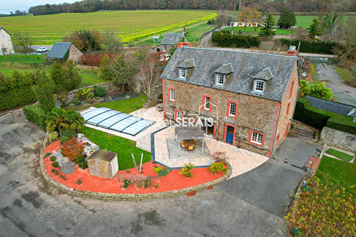 Maison à vendre - Clécy - 5 pièces - 4 chambres