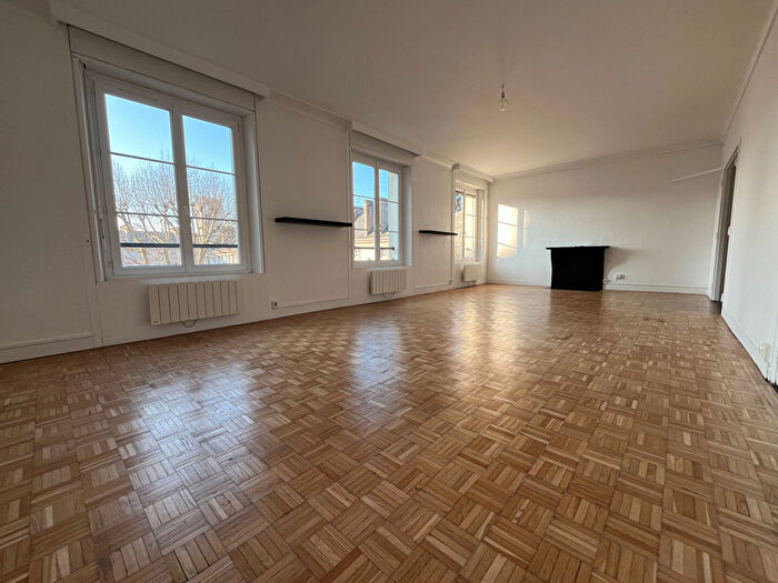 Appartement à vendre - Orléans, Bannier, République - 3 pièces - 2 chambres