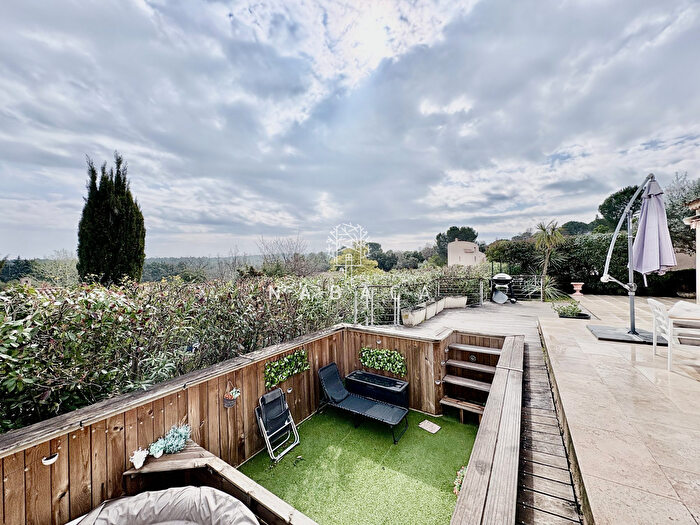 Maison à vendre - Saint-Paul-en-Forêt - 4 pièces - 3 chambres