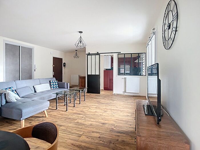 Appartement à vendre - Saint-Cyr-sur-Loire, Mailloux - 3 pièces - 2 chambres