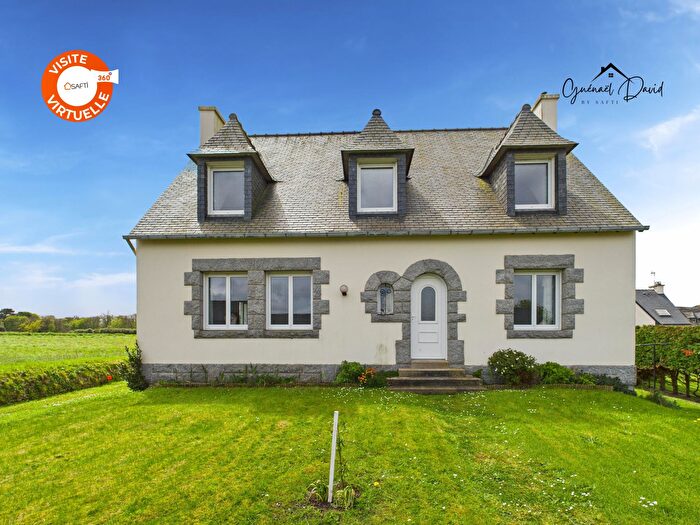 Maison à vendre - Saint-Pol-de-Léon - 6 pièces - 4 chambres