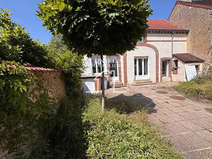 Maison 3 pièces à vendre à Villeneuve-sur-Yonne