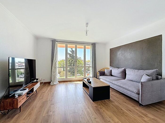 Appartement 3 pièces à vendre à Le Pontet, Centre-ville, Lac