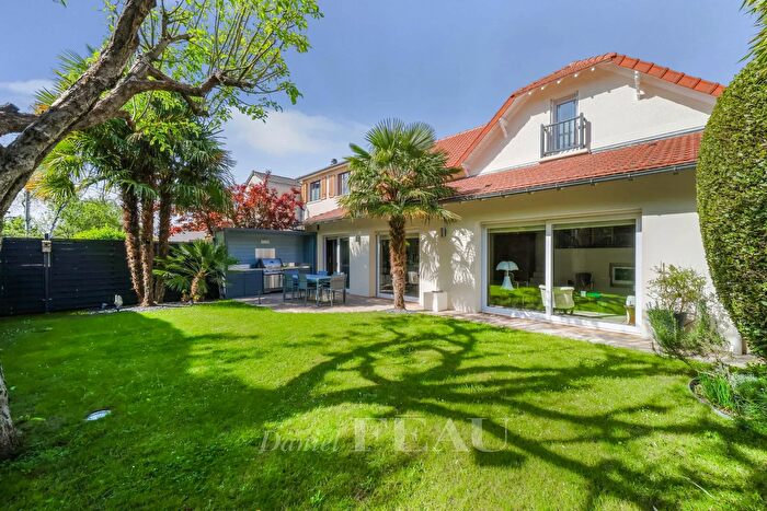 Maison 6 pièces à Le Chesnay, Glatigny, Rueil, à vendre