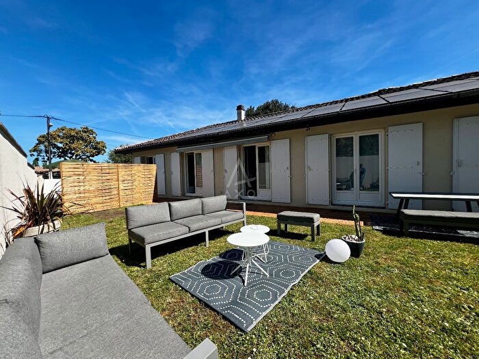 Maison 6 pièces à Quinsac, à vendre