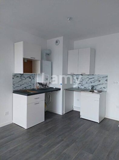 Appartement à louer - Douets Milletiere, Tours - 2 pièces