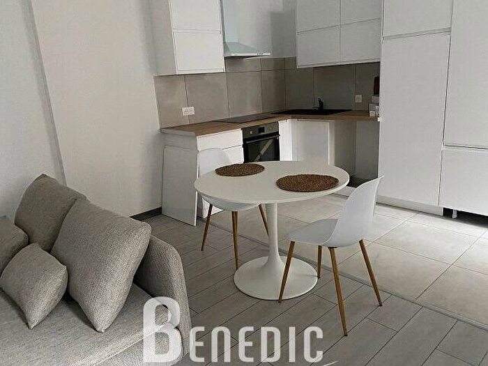 Appartement à louer - Plantières-Queuleu, Metz - 2 pièces - 1 chambre