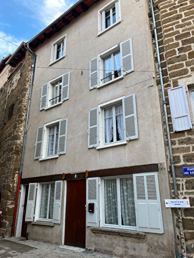 Maison à vendre - Langeac - 6 pièces - 3 chambres
