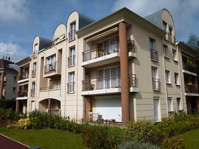La Groue, Osny - Appartement 2 pièces à louer