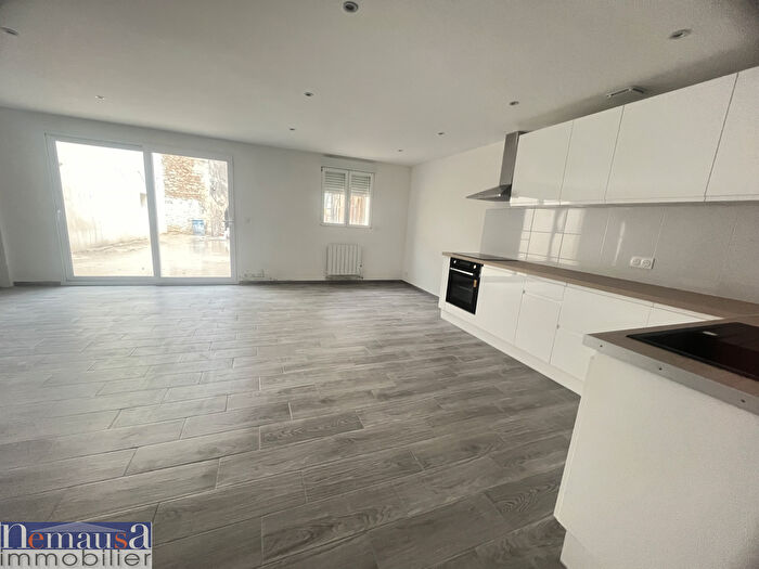 Maisons à vendre et appartements à louer - 1