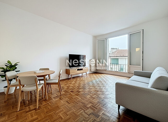 Appartement à vendre - Clamart, Centre-ville - 3 pièces - 2 chambres