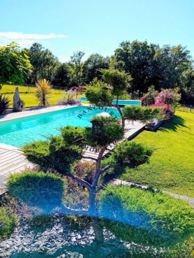 Maison à vendre - Brive-la-Gaillarde, Le Rocher Coupé, Breuil, Malecroix - 5 pièces - 4 chambres