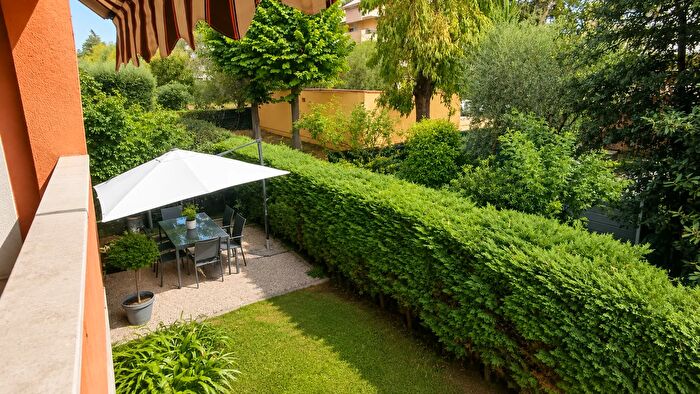 Cagnes-sur-Mer, Le Cros de Cagnes, Les Vespins : Appartement 2 pièces à vendre