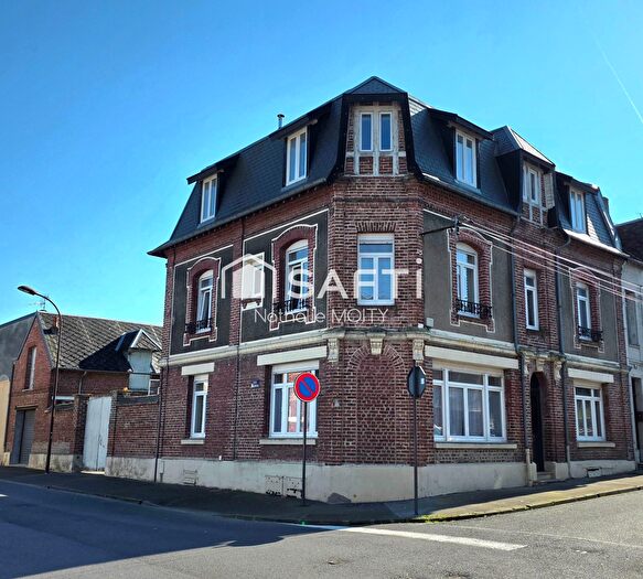 Saint-Quentin, Vermandois : Maison 8 pièces à vendre