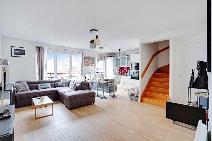 Appartement 4 pièces à vendre à Puteaux