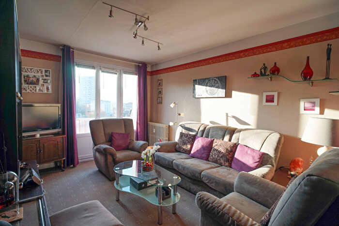 Appartement à vendre - Chambéry, Centre-ville - 4 pièces - 3 chambres