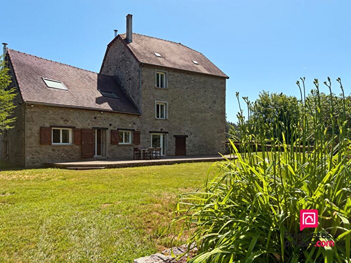 Maison 6 pièces à Saulieu, à vendre