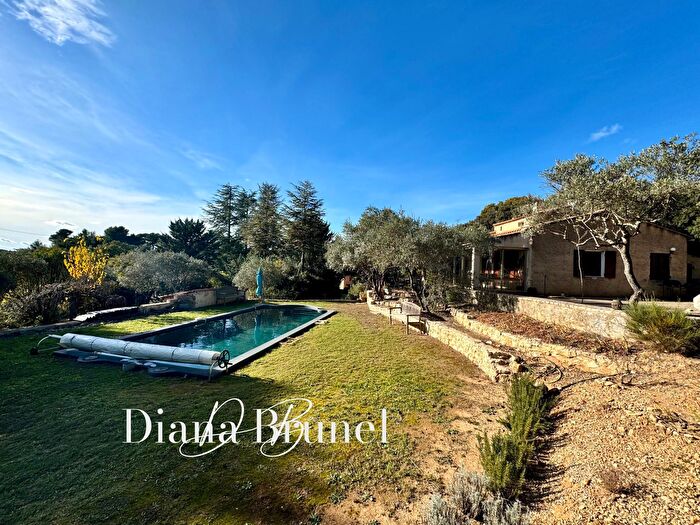 Maison 4 pièces à vendre - La Bastide-des-Jourdans