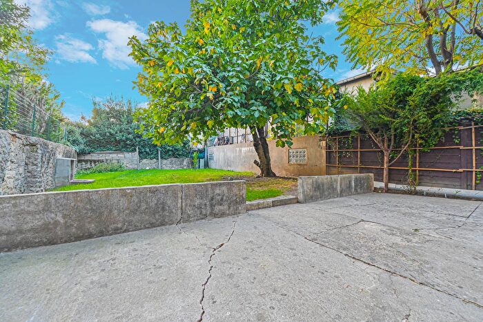 Maison à vendre - Alfortville, Mairie, Gare - 6 pièces - 5 chambres