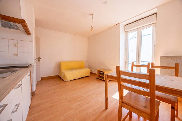 Nantes, Saint-Clément, Jardin des plantes, Caserne Lamoricière - Appartement 2 pièces à louer